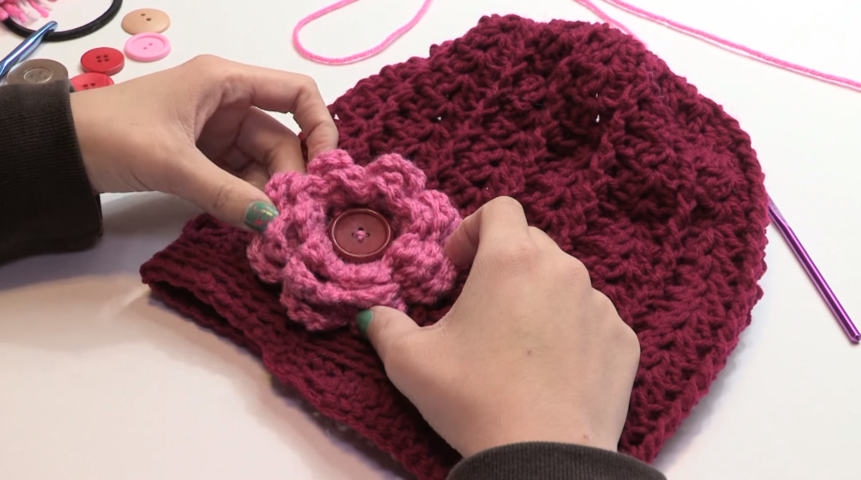 Crochet Flowers Tutorial • Free Crochet Patterns and Tutorials