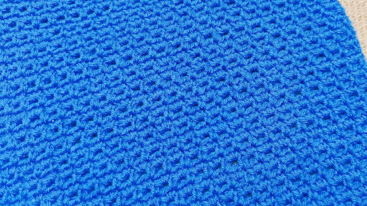 Easy Sieve Stitch Blanket Tutorial | Free Crochet Pattern