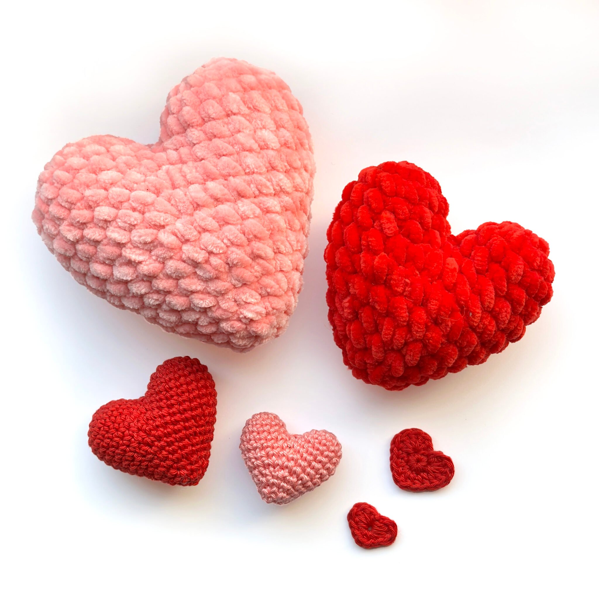Free Crochet Puffy Hearts + Applique Hearts Patterns • Free Crochet ...